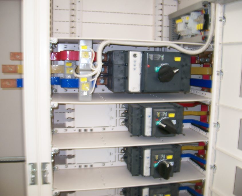 Schneider Electric TTA - Prisma Plus Panels - TECO GROUP - Automation ...